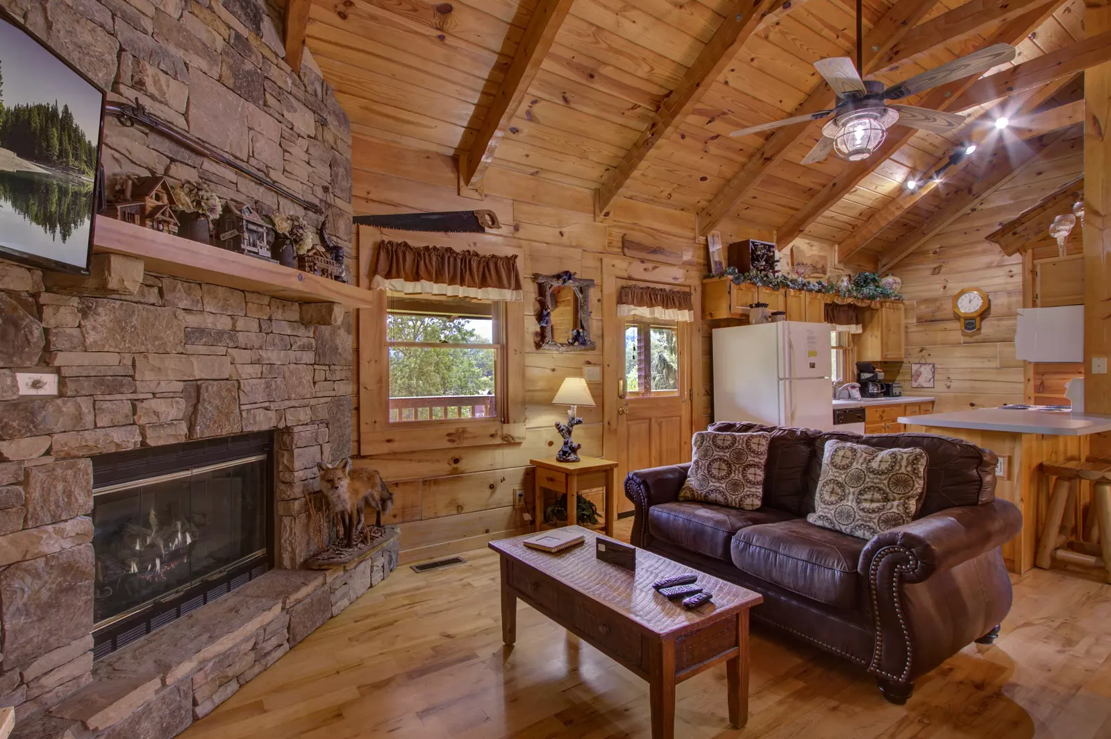 Always and Forever - Accommodations by Great Cabins in the Smokies