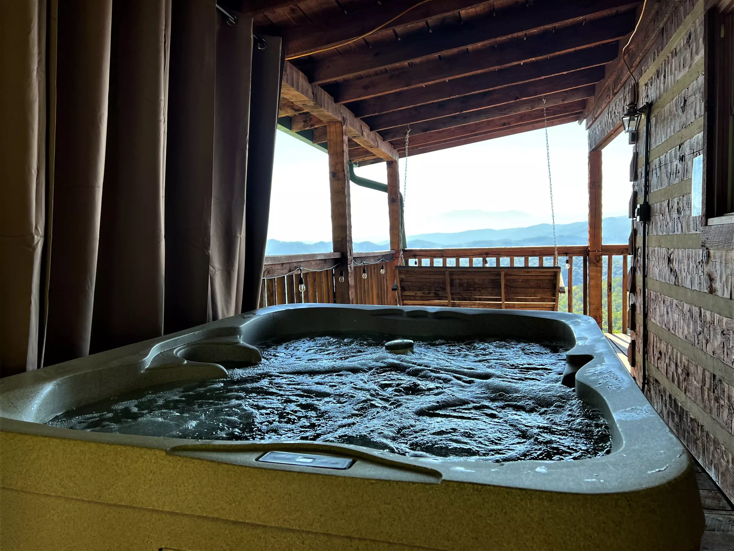 That's The Spot! - Accommodations by Great Cabins in the Smokies