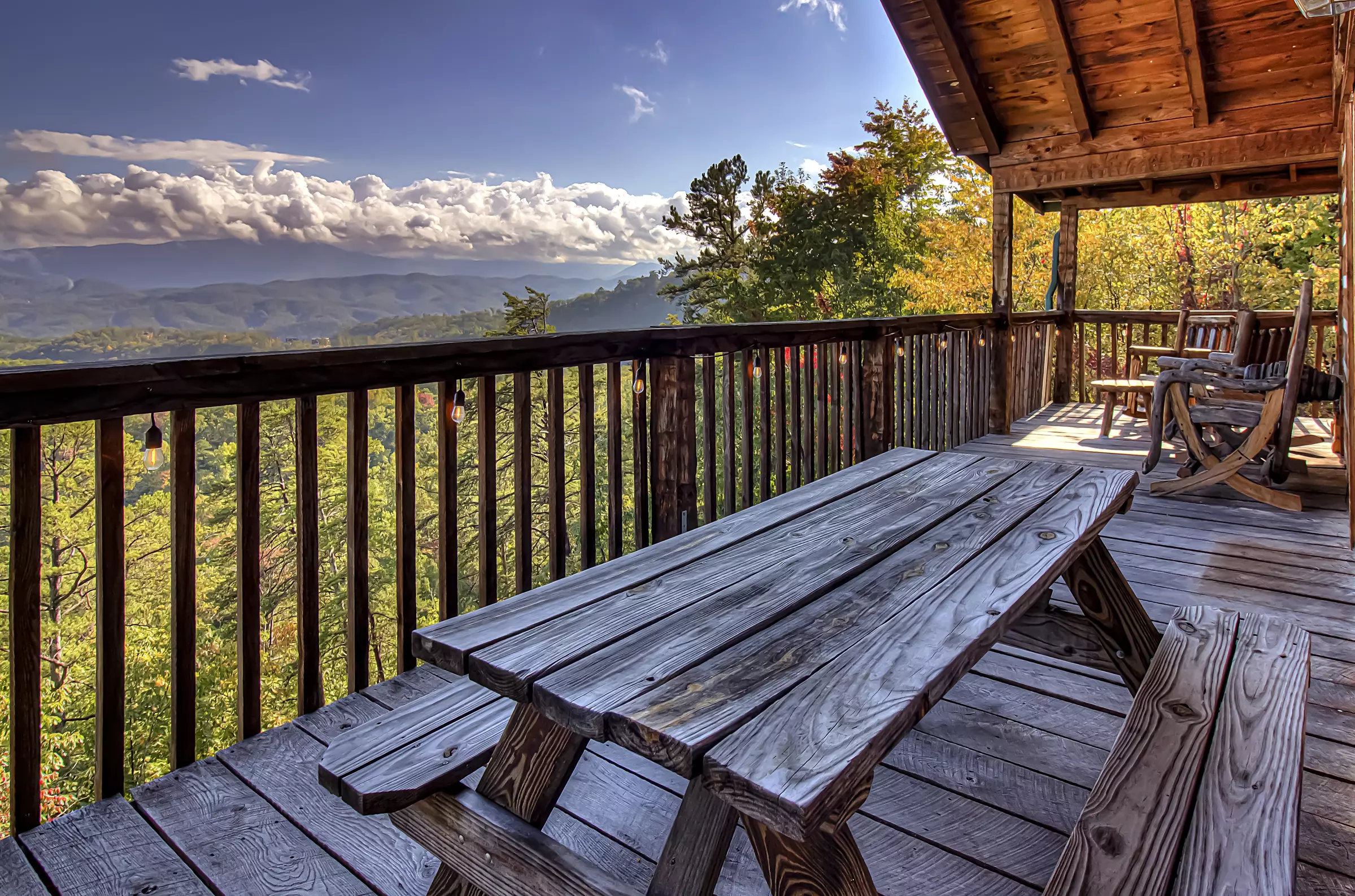 That's The Spot! - Accommodations by Great Cabins in the Smokies