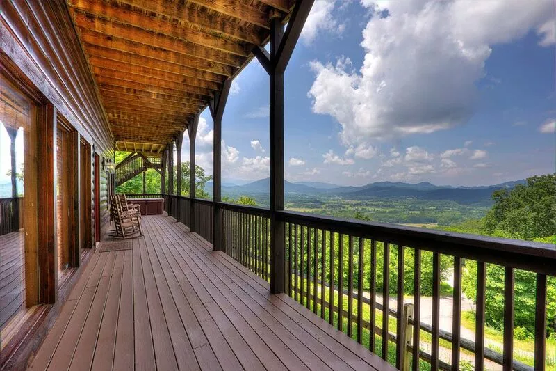 Breathless View - Accommodations by Great Cabins in the Smokies