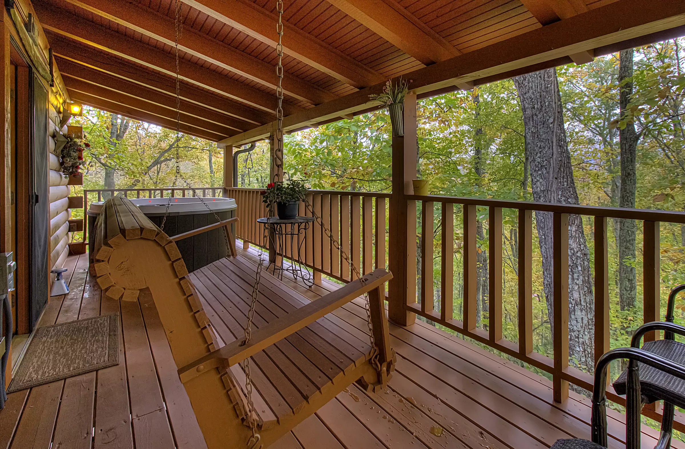 Teddy Bear Haven - Accommodations by Great Cabins in the Smokies